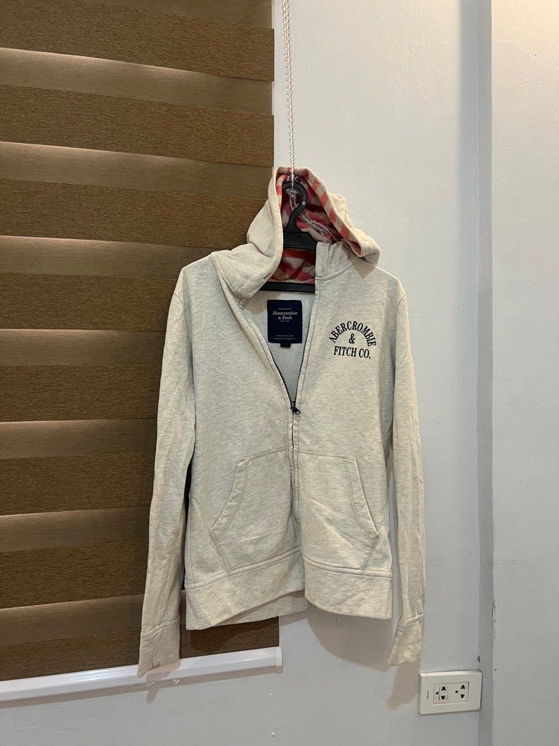 Abercrombie & Fitch HQ Jacket on Carousell