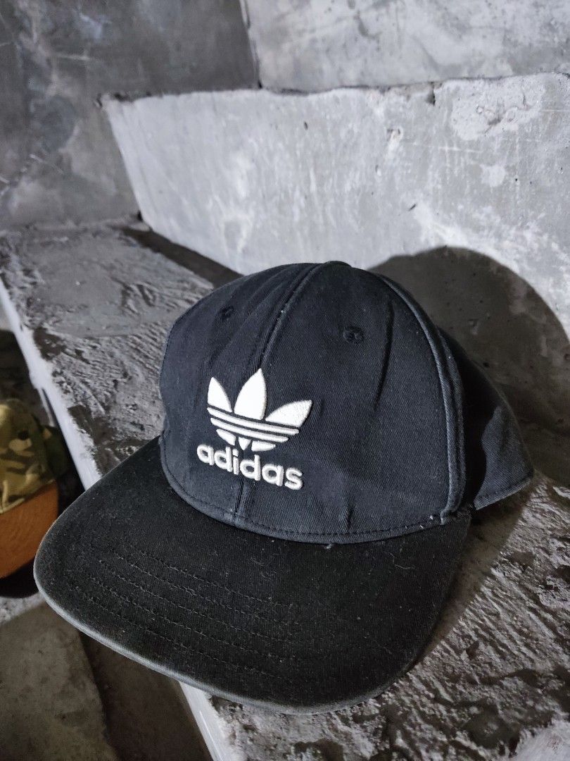 Adidas hat, Men's Fashion, Watches & Accessories, Caps & Hats on Carousell