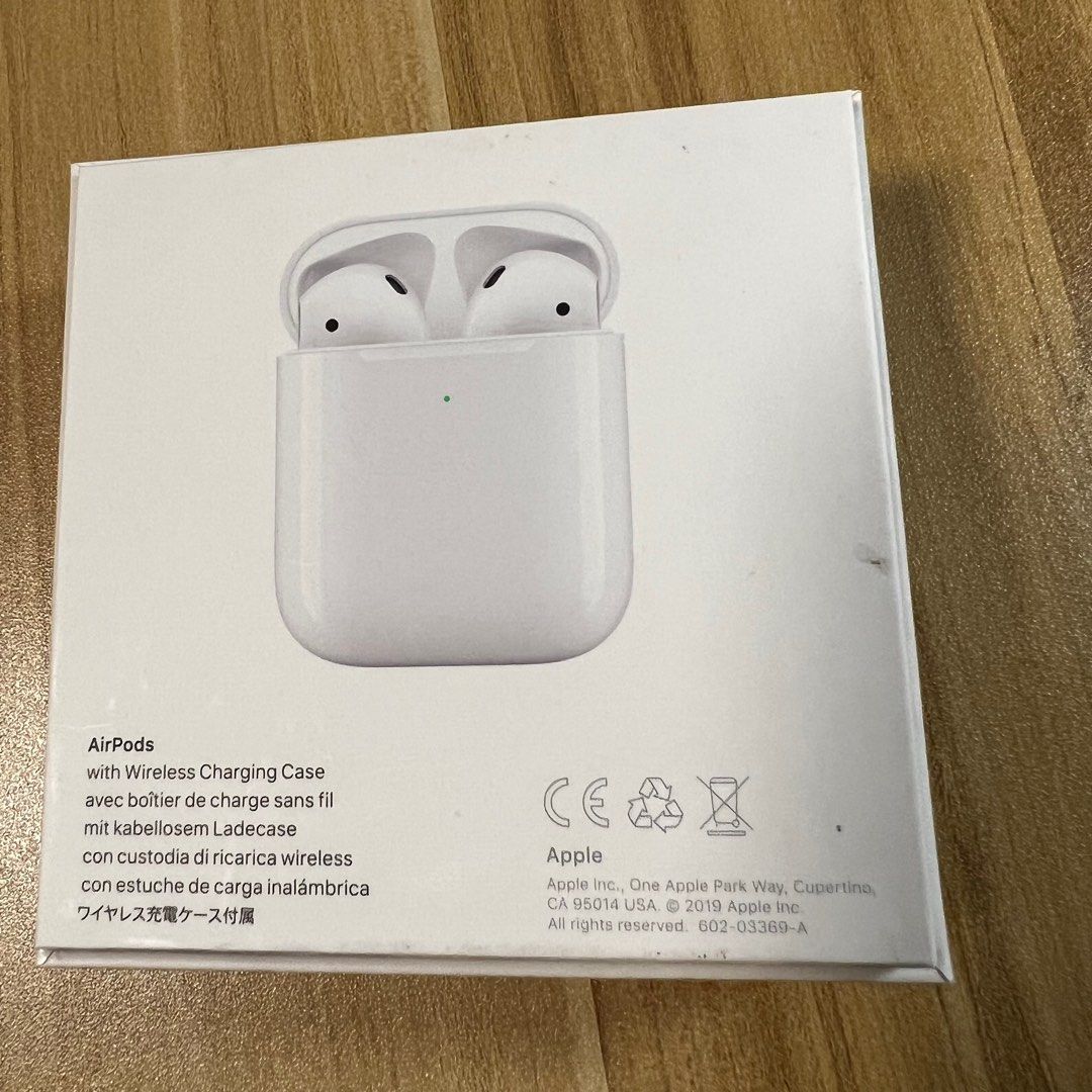 Apple Airpods (1st gen), Audio, Earphones on Carousell