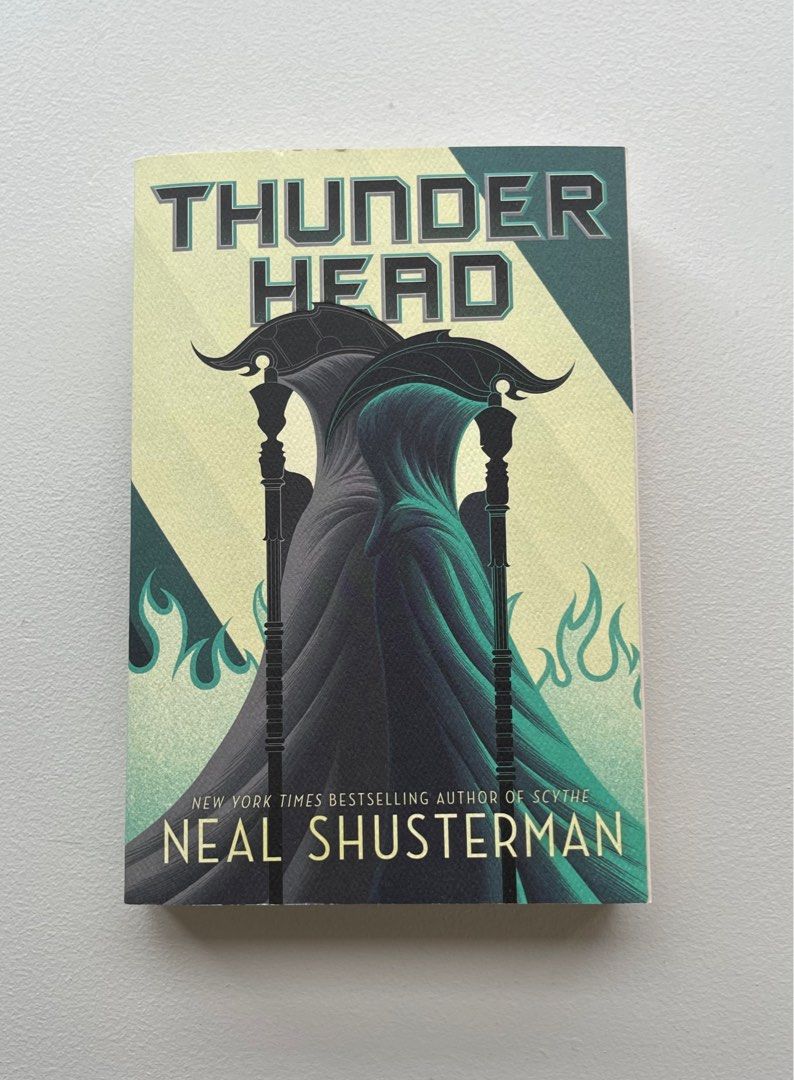 Arc of a Scythe: Scythe & Thunderhead, Hobbies & Toys, Books ...