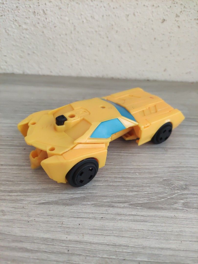Bumblebee Transformer parts, Hobbies & Toys, Toys & Games on Carousell