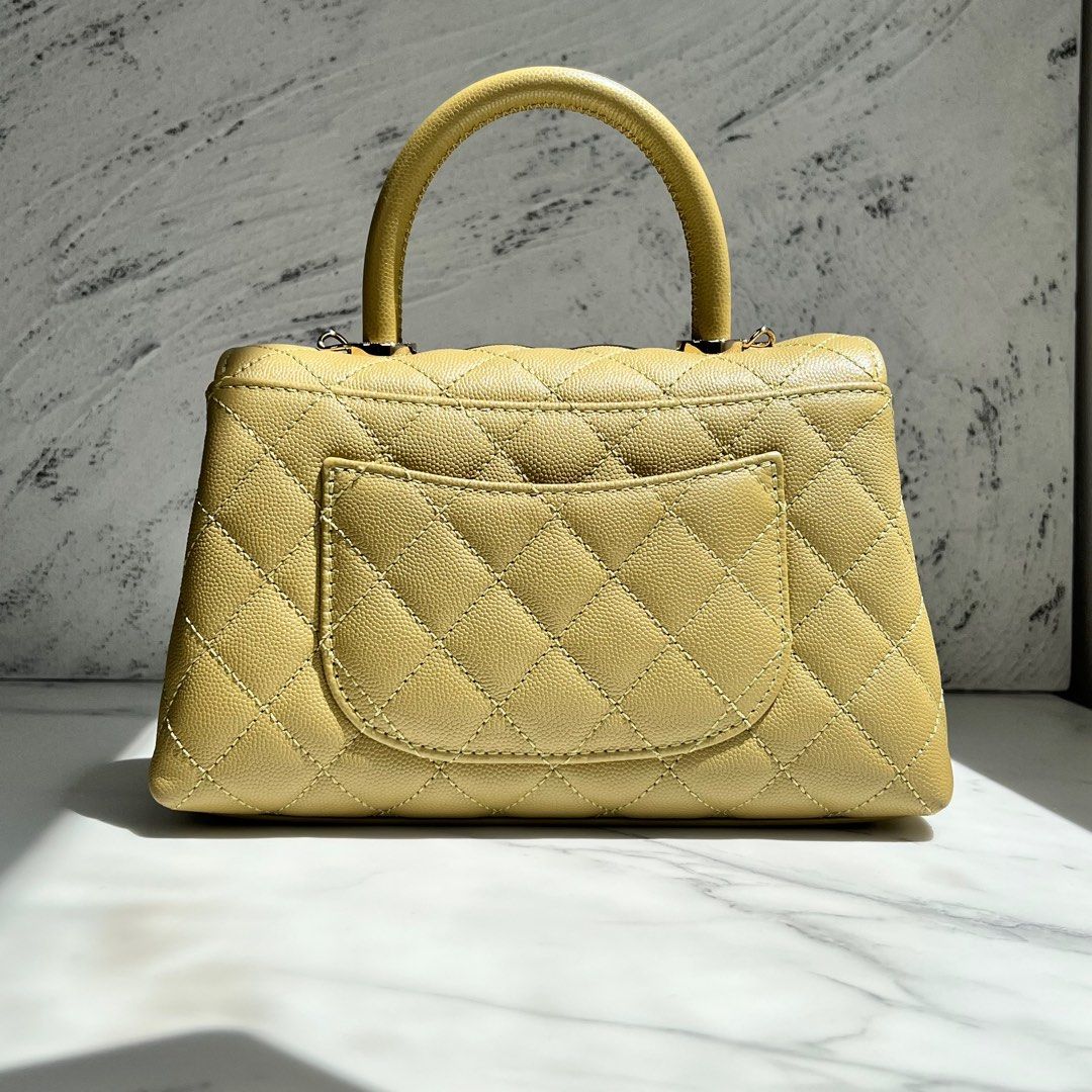 Chanel CoCo handle small size, 名牌, 手袋及銀包 - Carousell
