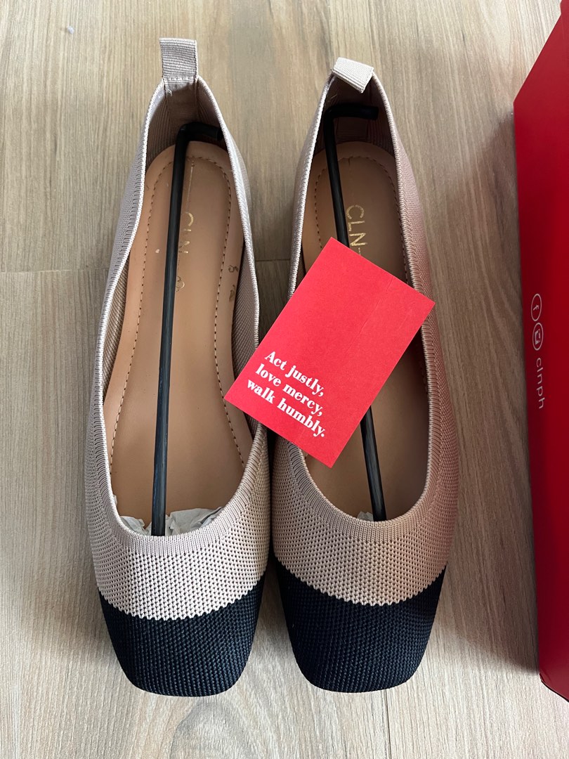 Cln Maxwell Flats, Women's Fashion, Footwear, Flats & Sandals on Carousell