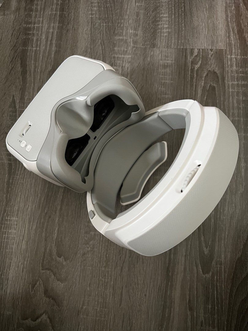 Dji google V1, Hobbies & Toys, Toys & Games on Carousell