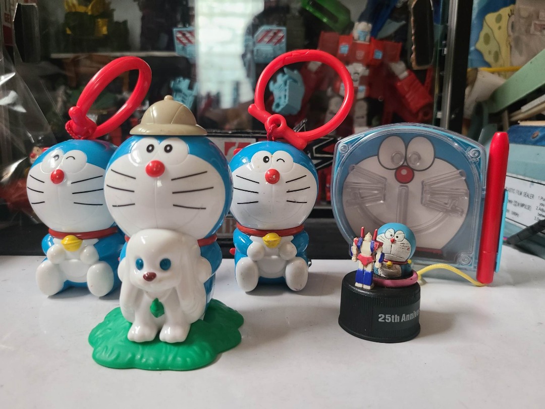 Doraemon collectible set, Hobbies & Toys, Toys & Games on Carousell