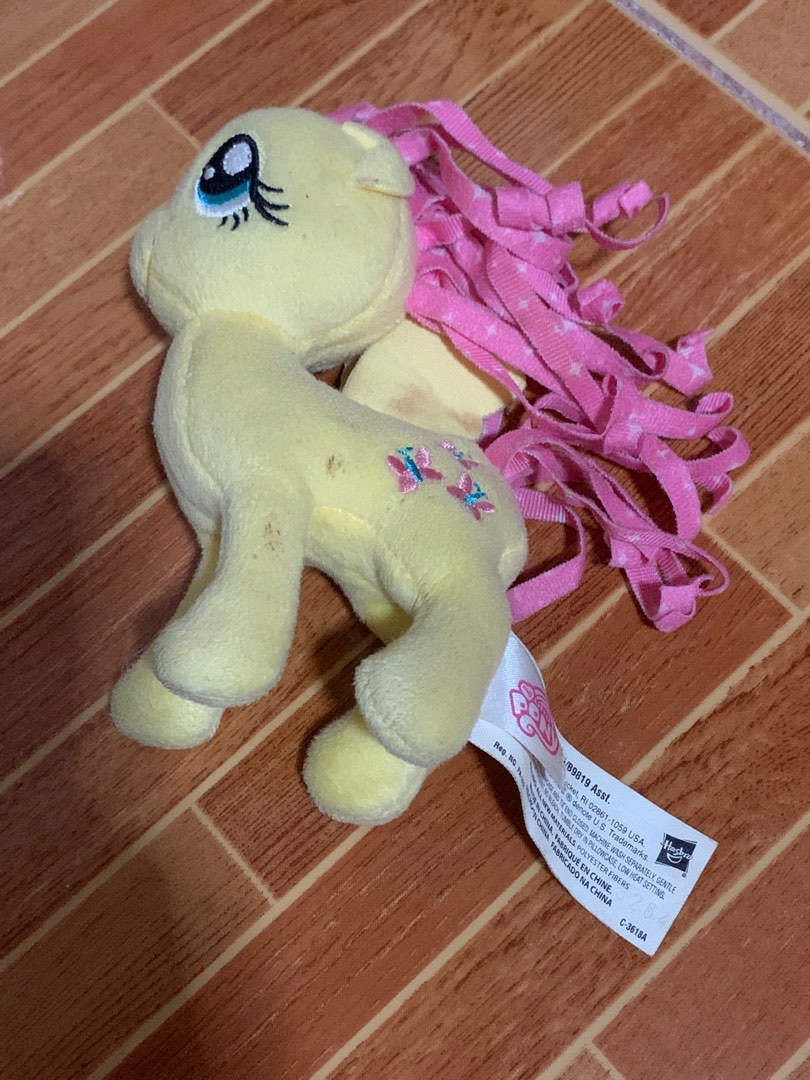 Fluttershy small stuffed toy (original / official merchandise), Hobbies ...
