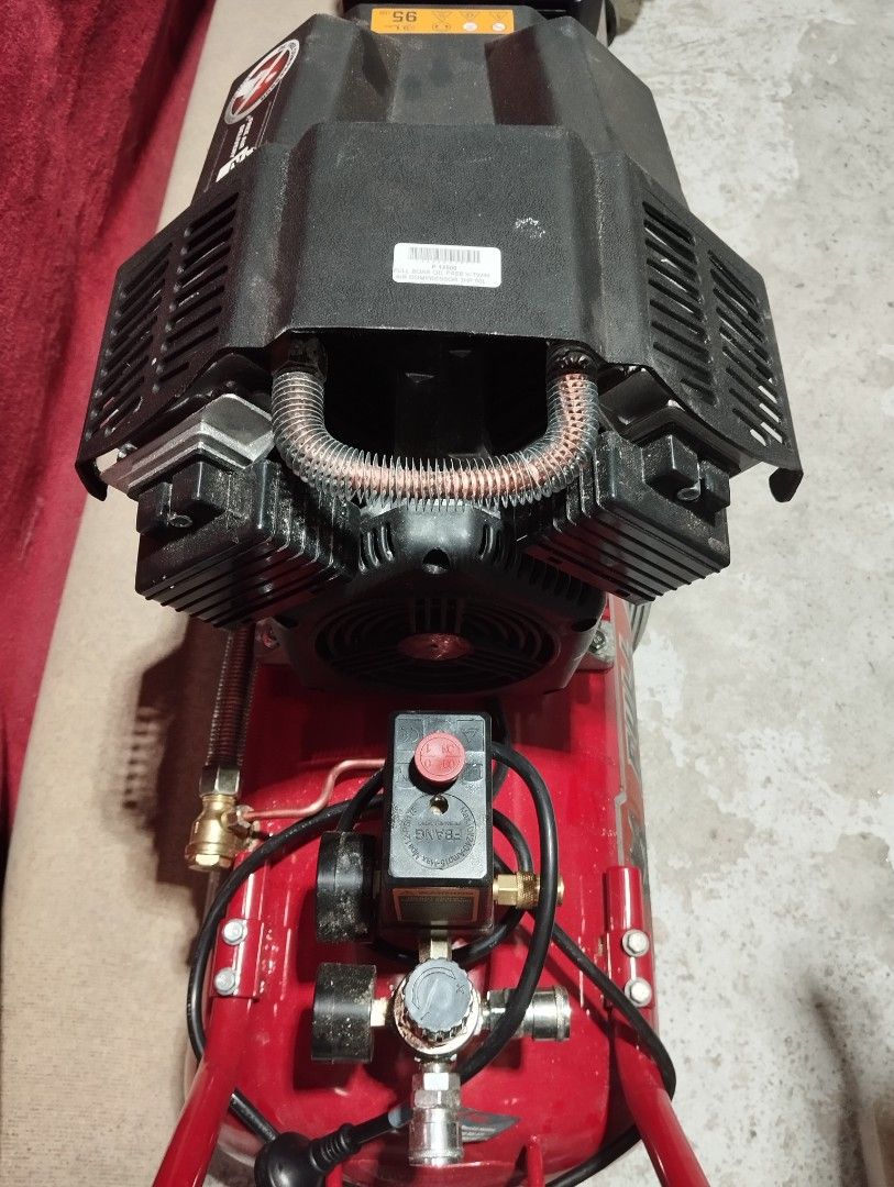 FULL BOAR OIL FREE V-TWIN AIR COMPRESSOR 3HP 50L surplus from australia ...