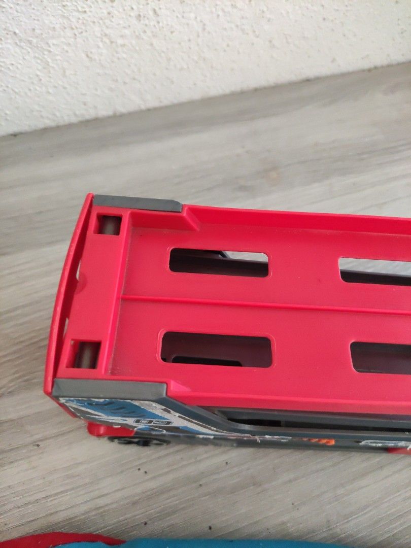 Hotwheels Blasting Rig Truck, Hobbies & Toys, Toys & Games on Carousell