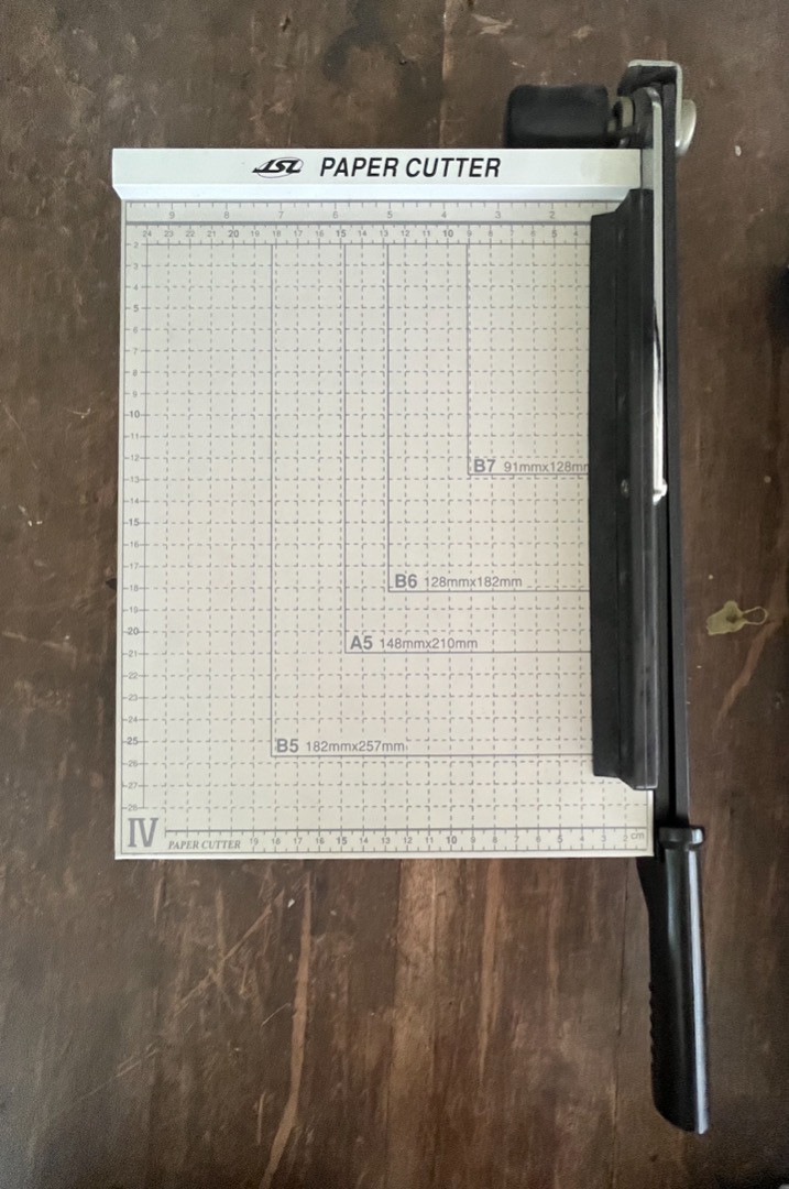 JSL 12'x10' paper cutter, Hobbies & Toys, Stationery & Craft, Craft ...