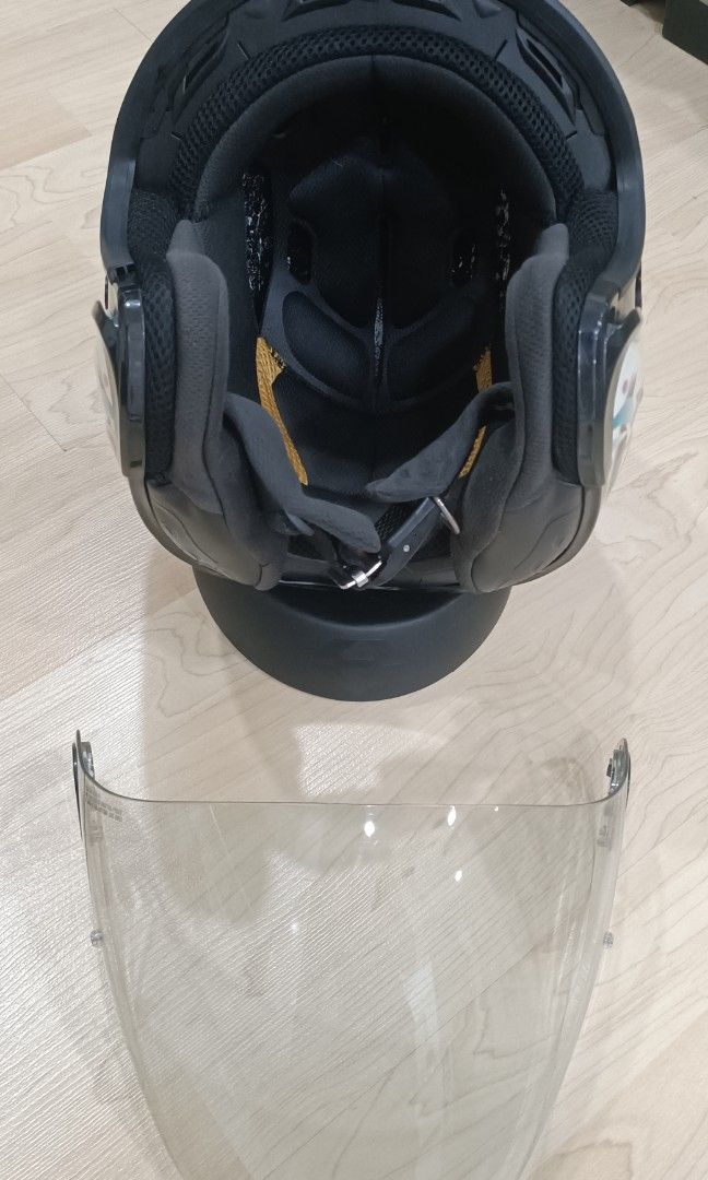 Kabuto Avand 2 Tamon, Motorcycles, Motorcycle Apparel on Carousell