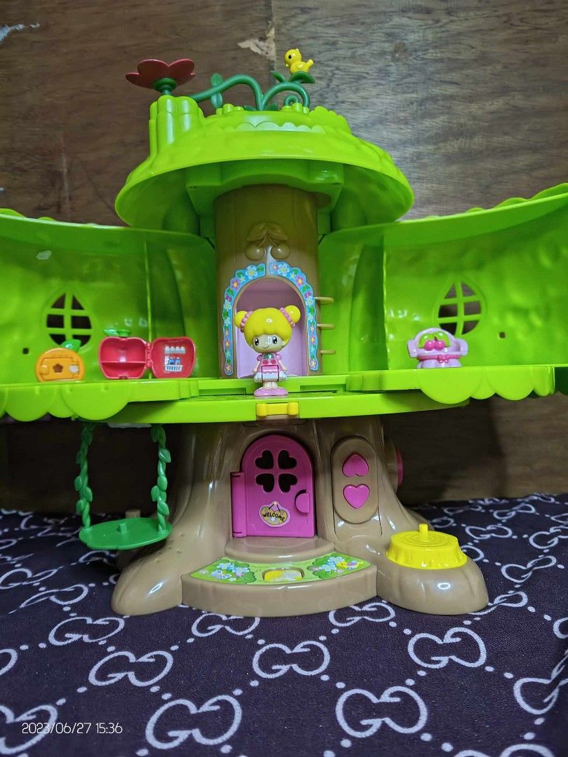 Koeda tree house on Carousell