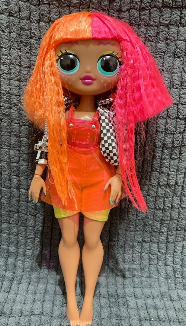 L.O.L Surprise OMG Neonlicious Fashion Doll, Hobbies & Toys, Toys ...