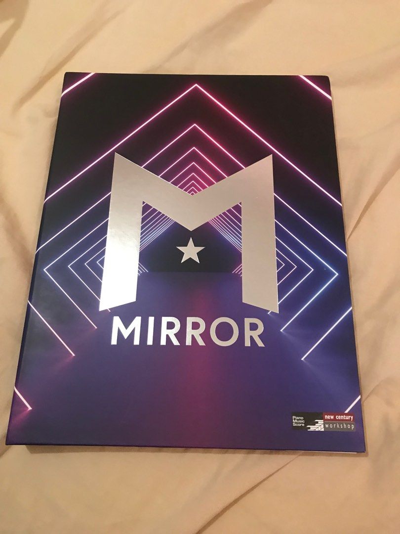 Mirror music score book （附CD) 琴譜, 興趣及遊戲, 音樂、樂器 & 配件, 音樂與媒體 - 樂譜 - Carousell