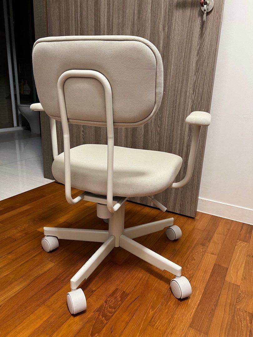 MUJI Working Chair Grey with Arm, Furniture & Home Living, Furniture ...