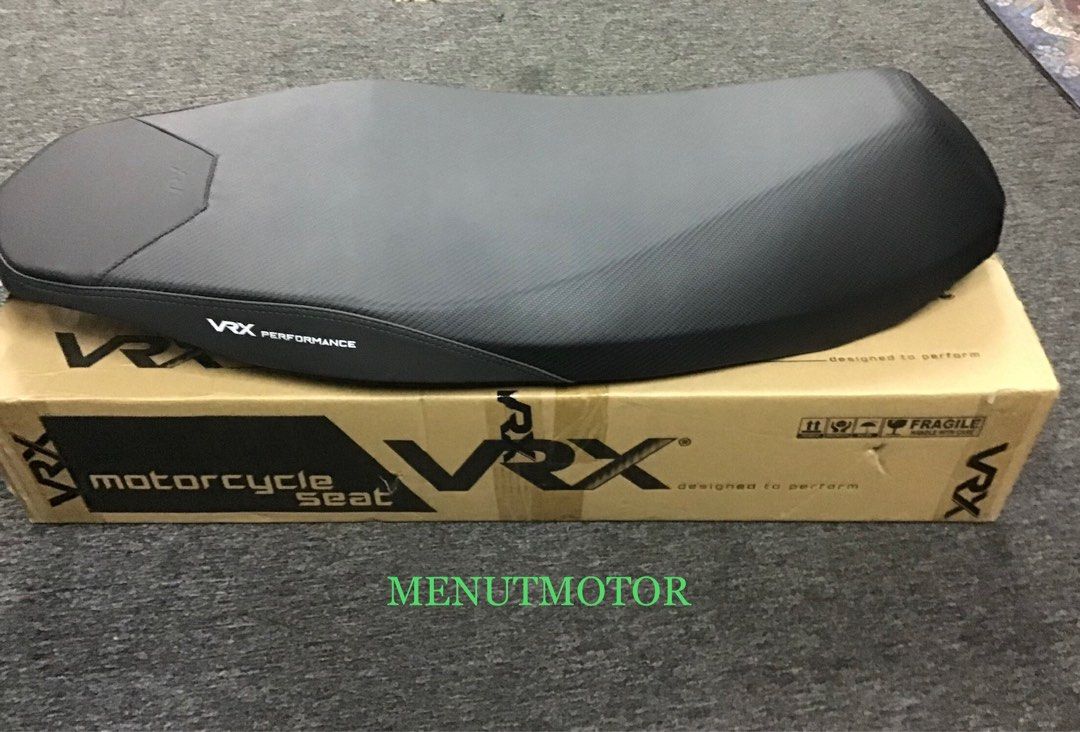 Nmax V2 VRX seat, Motorcycles, Motorcycle Accessories on Carousell