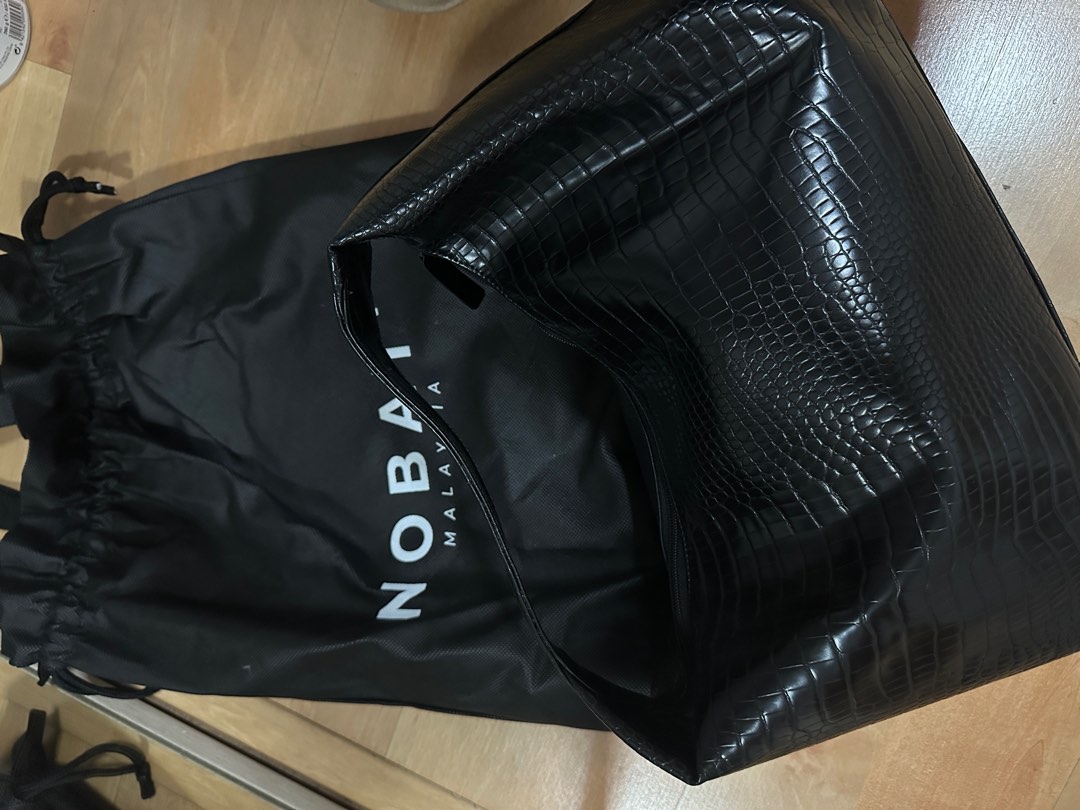 Nobat Sip Shoulder Bag Womens Fashion Bags And Wallets Shoulder Bags On Carousell