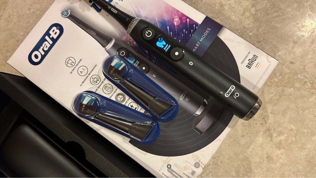 Oral B io series9, Beauty & Personal Care, Oral Care on Carousell