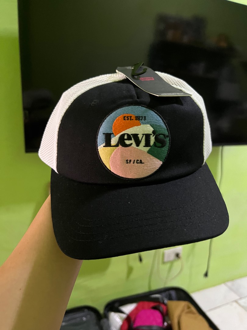 Original Levi's Hat on Carousell