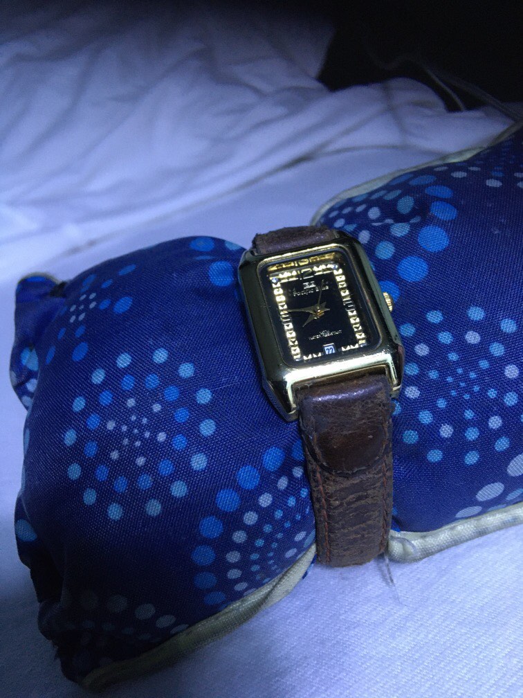 pacific blue quartz authentic on Carousell