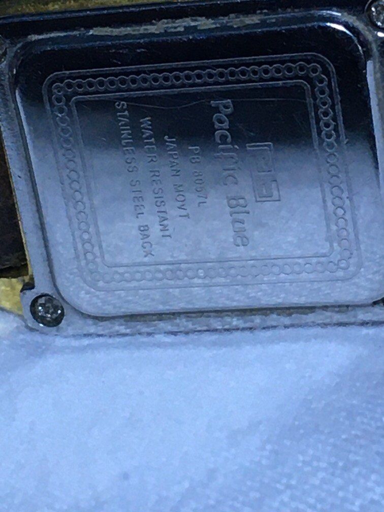 pacific blue quartz authentic on Carousell