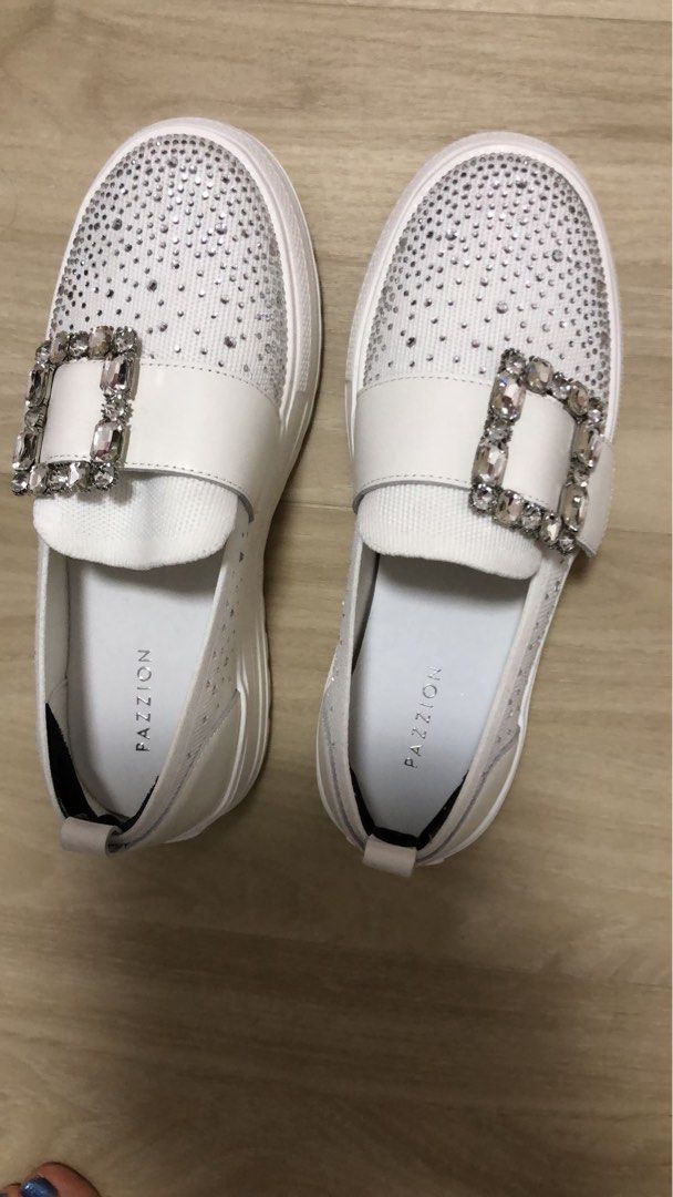 Pazzion Shoes, Women's Fashion, Footwear, Sneakers on Carousell