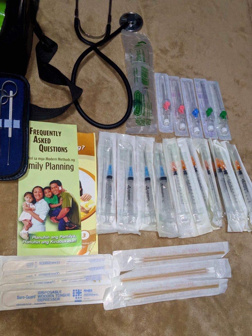 Preloved Bundle Nursing Kit/OB Bag/PHN Kit/Community Bag for Nursing ...