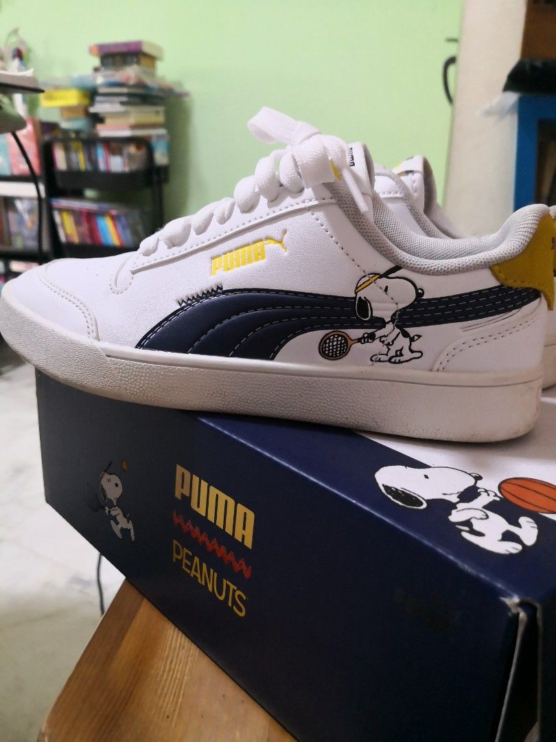 Puma x Peanuts Snoopy Unisex Shuffle, Women's Fashion, Footwear ...