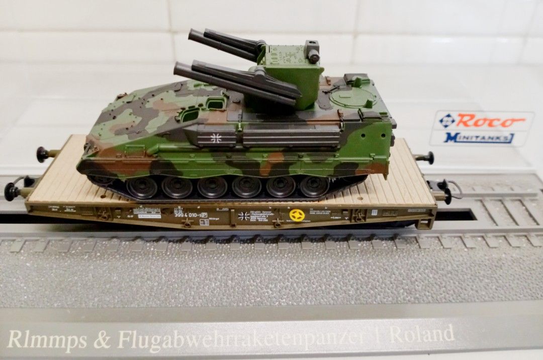 Roco Minitanks 1/87 Roland 1 Anti Aircraft Flak Panzer., Hobbies & Toys ...