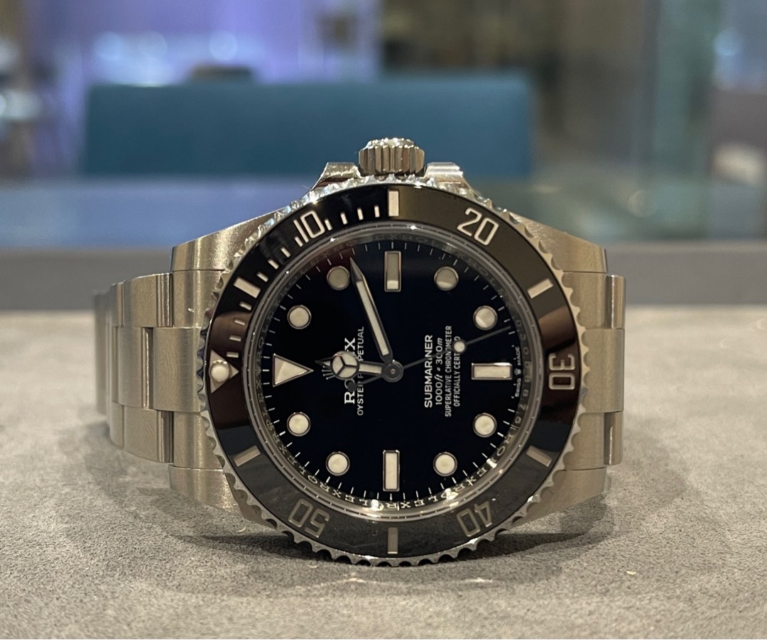 Rolex Submariner 124060 No Date 41mm, Luxury, Watches on Carousell