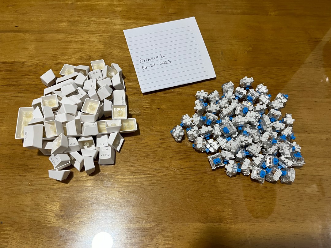 Royal Kludge RK G68 Keycaps and RK Blue Switches (68 pcs), Computers ...