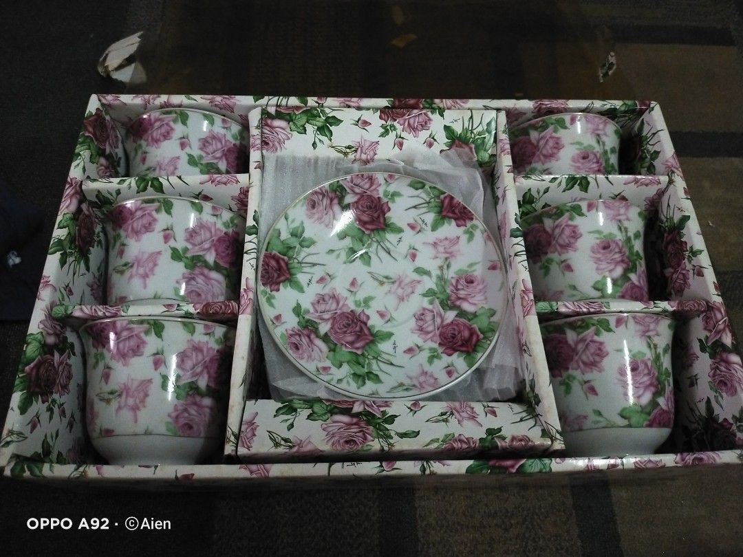 Set Cawan, Furniture & Home Living, Kitchenware & Tableware, Coffee ...