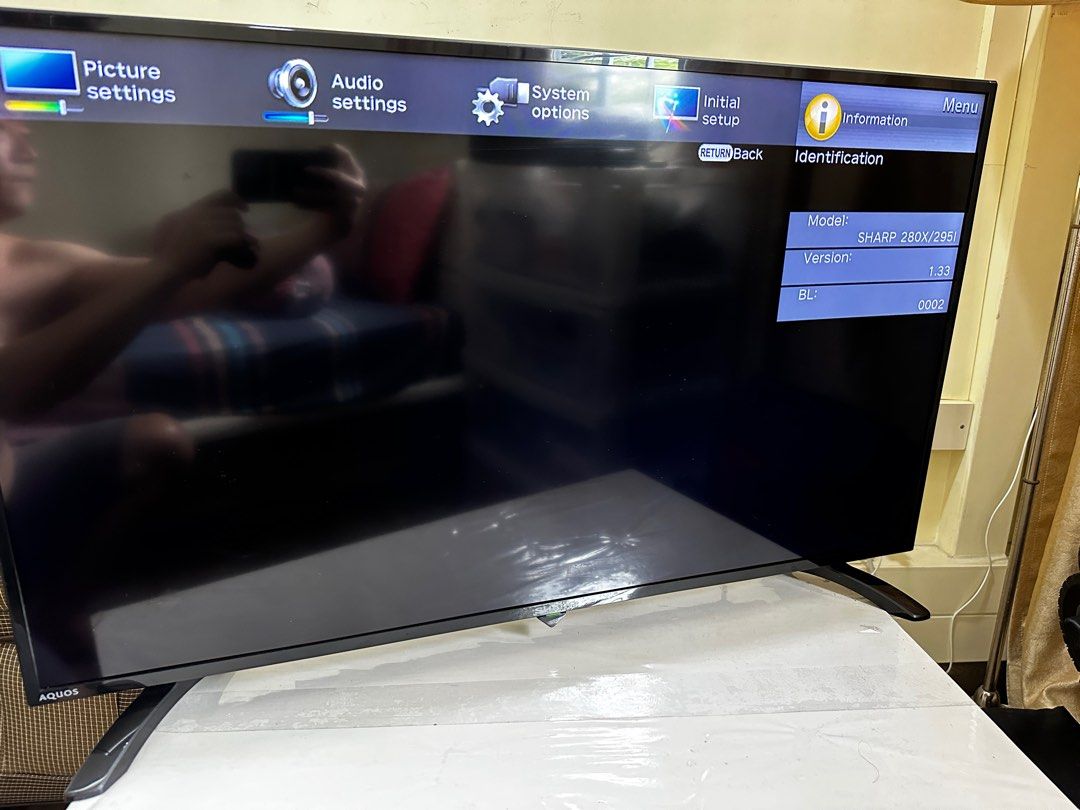 Sharp TV 40 inch come with Digital Box, TV & Home Appliances, TV ...