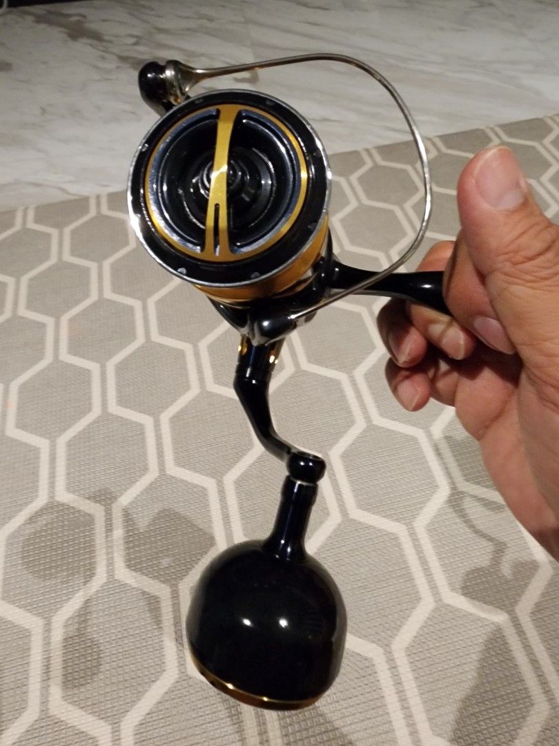 Shimano Stella SW 4000 XG Local Warranty, Sports Equipment, Fishing on Carousell
