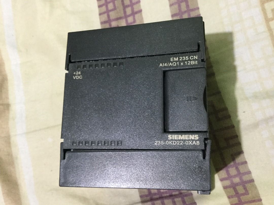 Siemens S7-200 PLC with EM 231 and 235, Commercial & Industrial ...