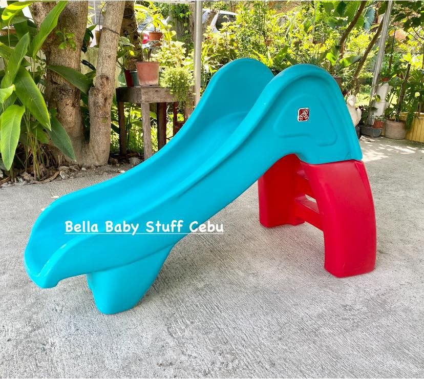 Step2 Step Up Slide, Hobbies & Toys, Toys & Games on Carousell
