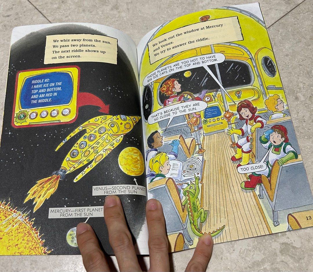The magic school bus blasts into space, Hobbies & Toys, Books ...