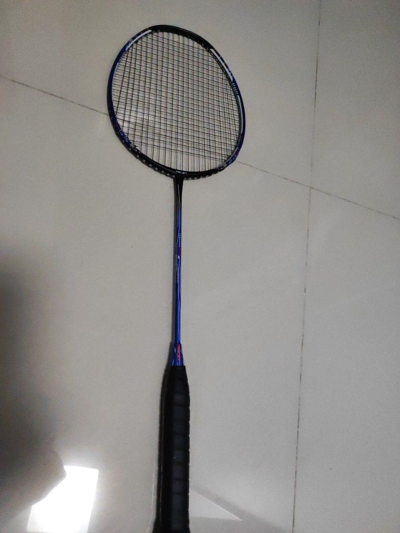 Tornado ft 2 badminton racket, Sports Equipment, Sports & Games, Racket ...