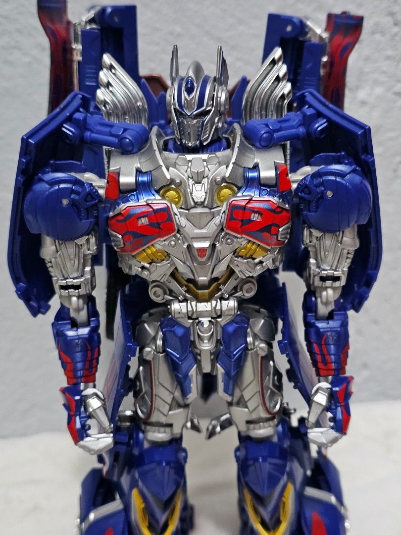 Transformers: The Last Knight Leader Calibur Optimus Prime, Hobbies ...