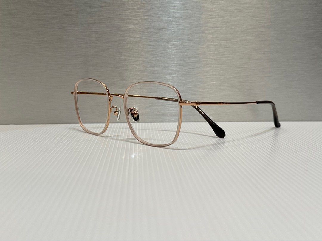 Transparent rosegold titanium frame with nosepads, Women's Fashion ...