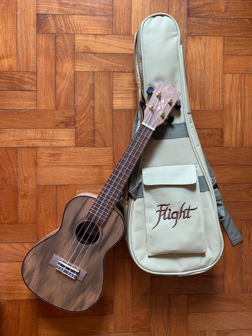 Ukulele Flight, Hobbies & Toys, Music & Media, Musical Instruments on ...
