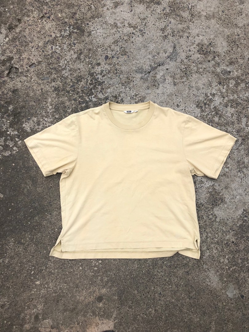 Uniqlo Airism Tee, Women's Fashion, Tops, Shirts on Carousell