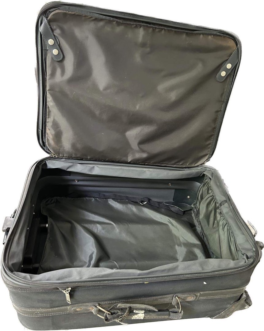 Verdi Vintage Travel Luggage (Large), Hobbies & Toys, Travel, Luggage ...