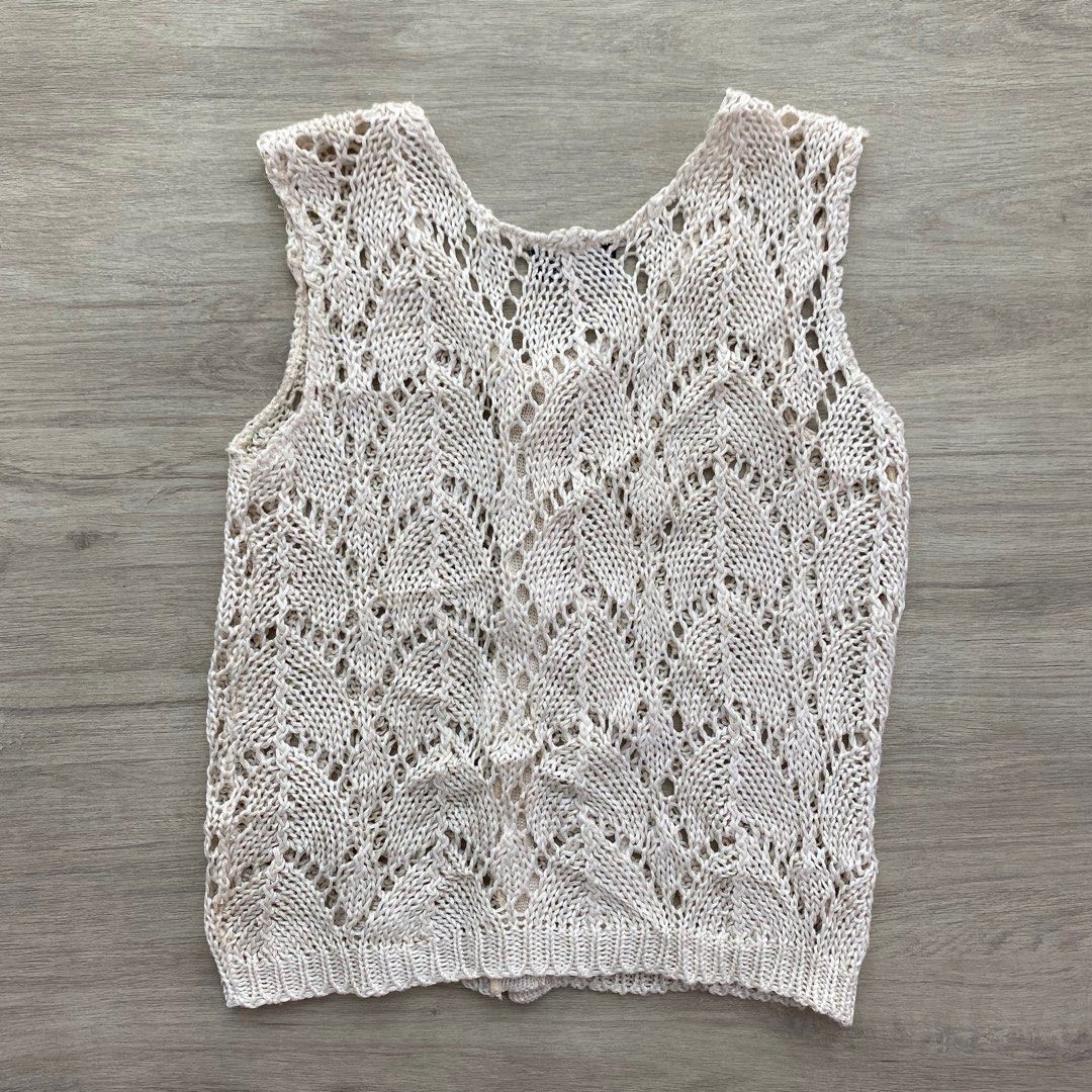 vintage japanese knit vest, Women's Fashion, Tops, Sleeveless on Carousell