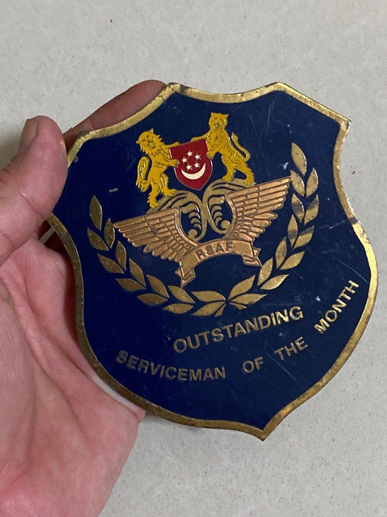 Vintage RSAF Singapore Air Force Emblem Metal Plate, Hobbies & Toys ...