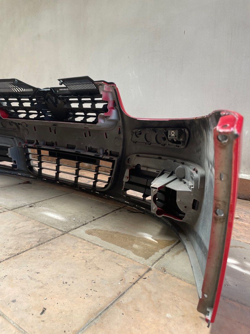 Vw Golf MK5 front bumper, Auto Accessories on Carousell