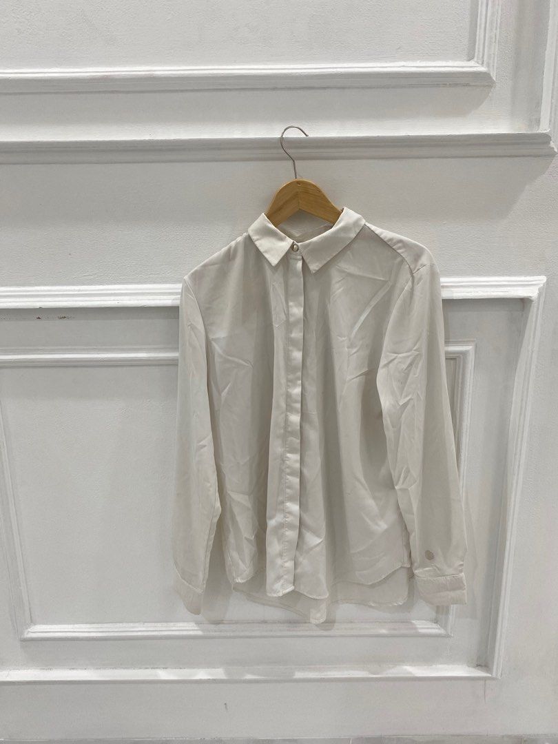 White HnM Shirt / Kemeja Putih HnM, Fesyen Wanita, Pakaian Wanita ...