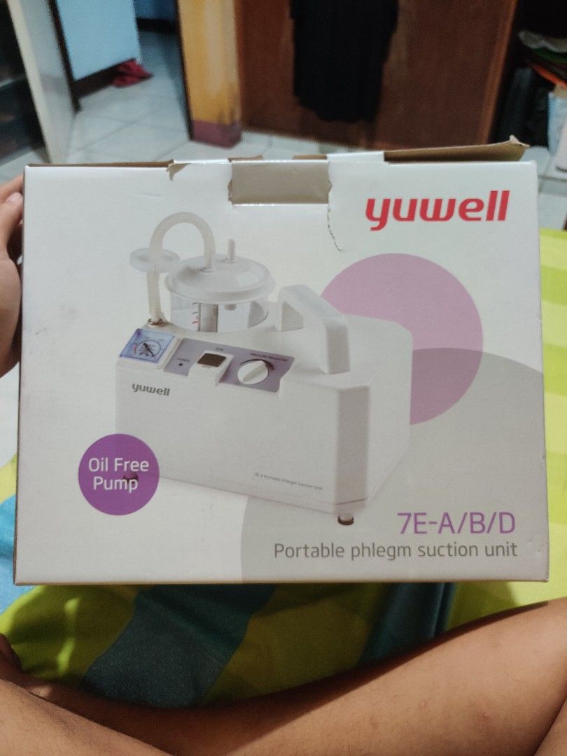 Yuwell Portable Phlegm Suction Unit., Health & Nutrition, Medical ...