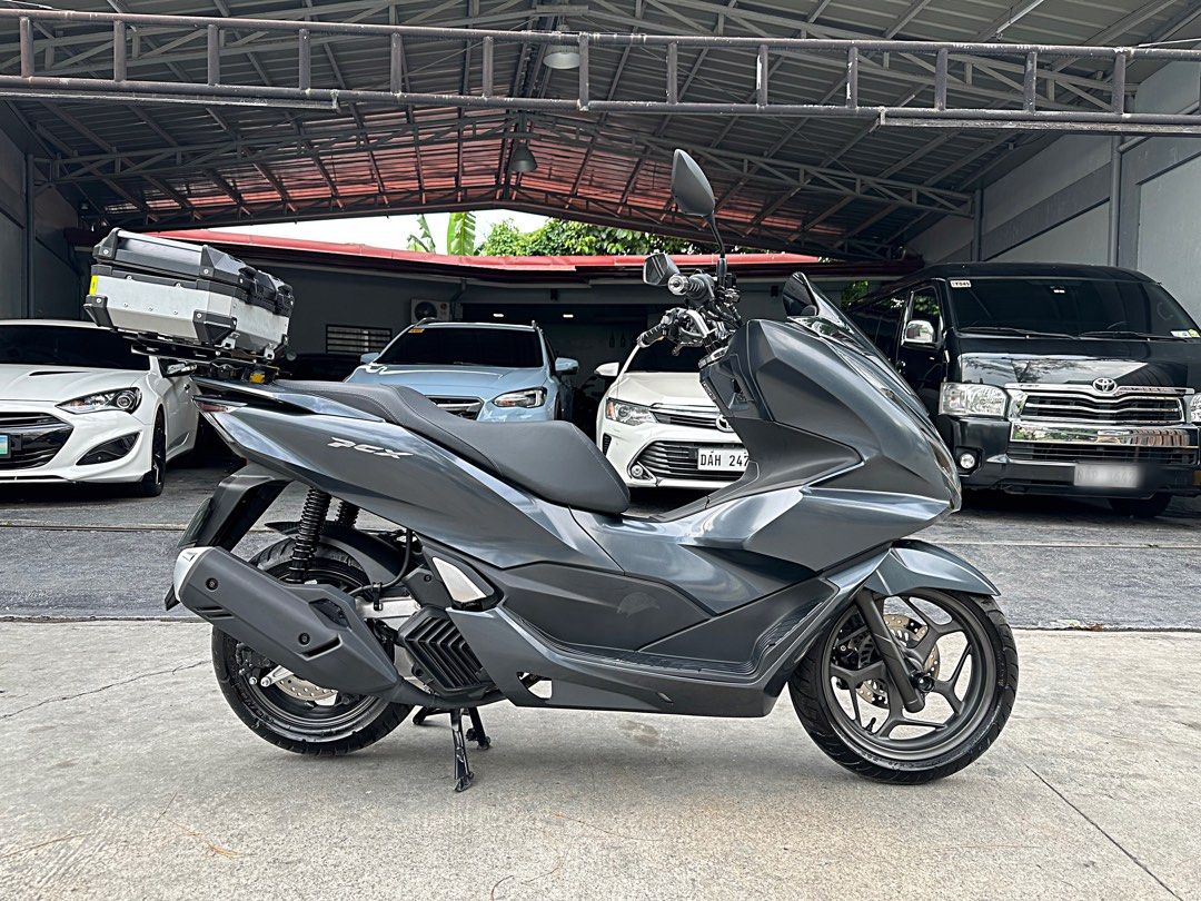 2022 Honda PCX Top box, Motorbikes, Motorbikes for Sale on Carousell