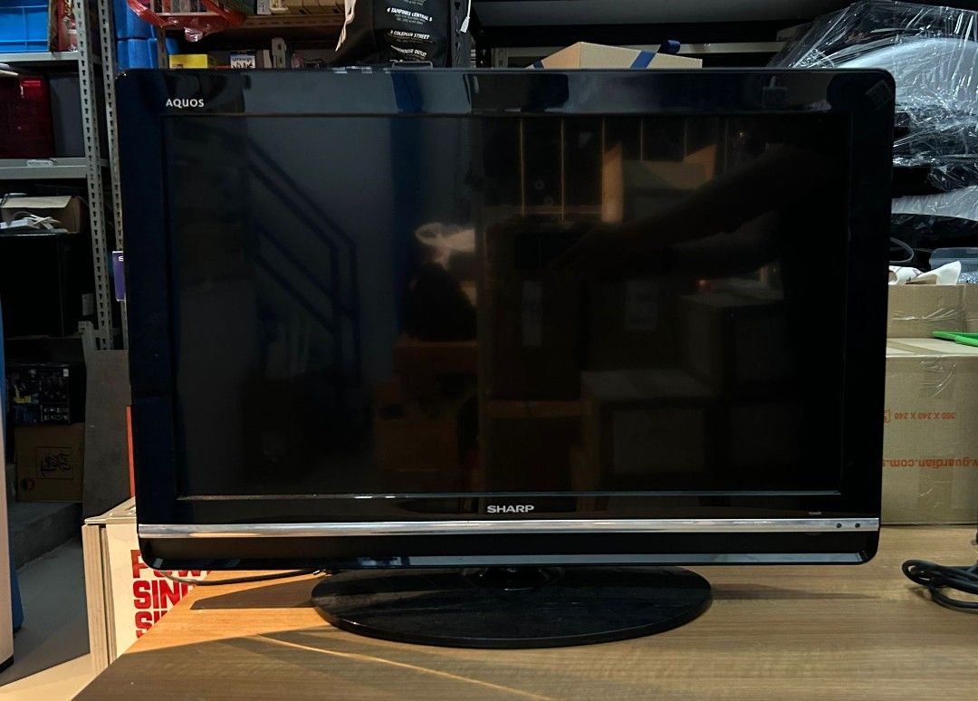 32" tv [ LG / Aquos/ Sony], TV & Home Appliances, TV & Entertainment ...
