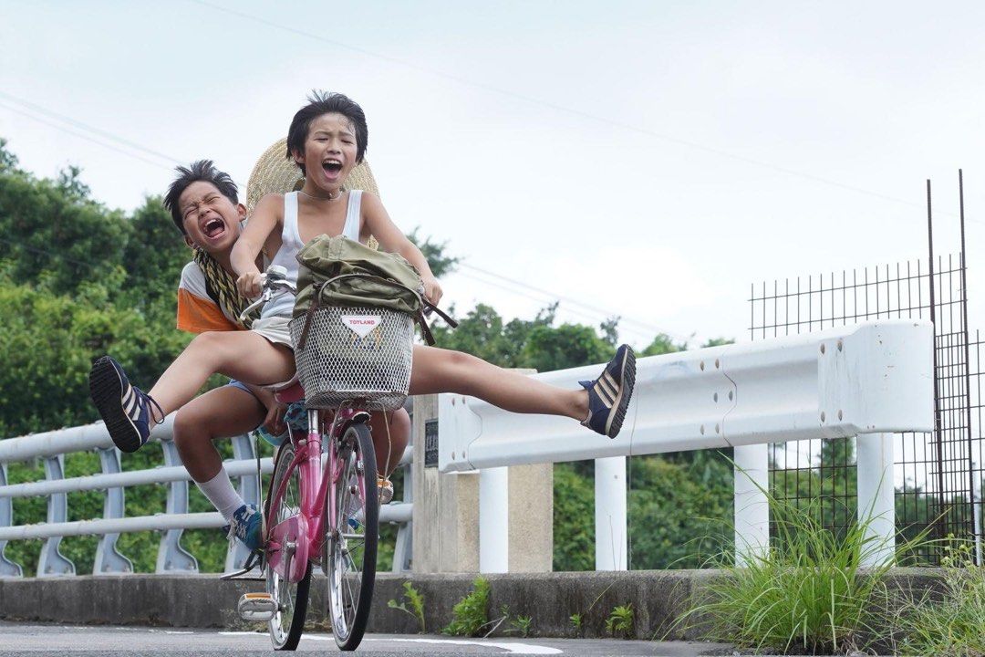 映画【サバカン SABAKAN。追海豚的長崎夏日】DM。番家一路。原田琥之佑。尾野真千子。竹原ピストル。貫地谷しほり, 書籍、休閒與玩具, 收藏、紀念品, 明星週邊在旋轉拍賣